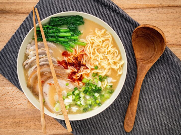 41 Best Korean Instant Noodles (& Korean Ramen Hacks)