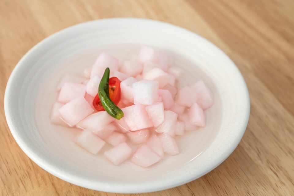 9 Best Types of Kimchi Without Cabbage (+ Recipes)