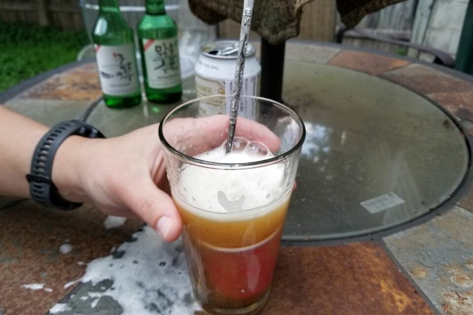 What is Somaek? (Origin & Recipe for Soju Bomb Cocktail)