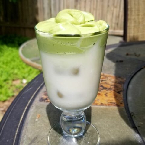 What is Somaek? (Origin & Recipe for Soju Bomb Cocktail)
