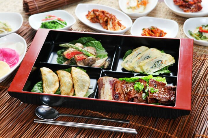 What Are Dosirak Lunch Boxes? A Guide to Korea’s Tasty Packed Meals